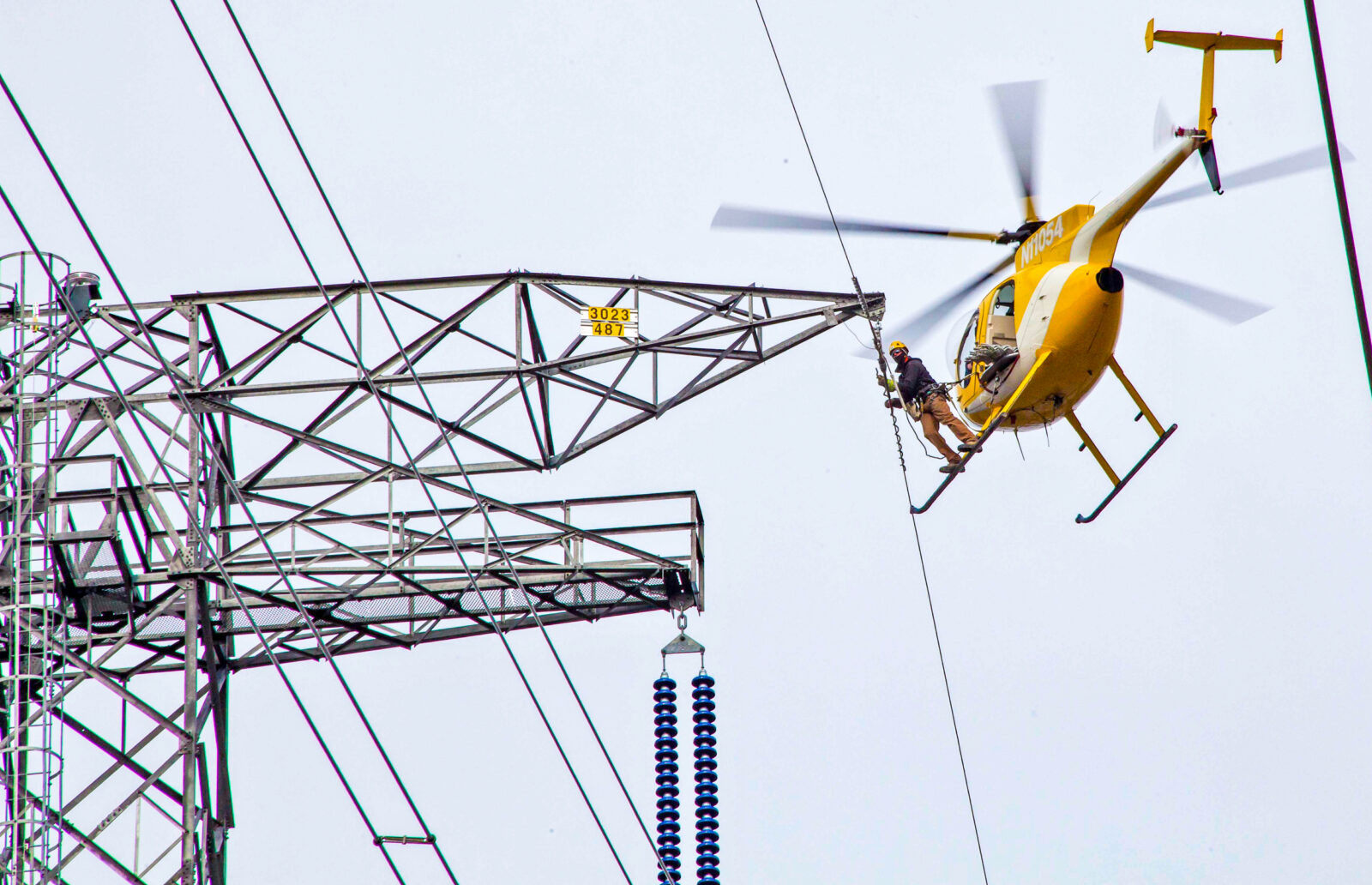 Transmission Construction | High-Voltage Powerlines | Energized